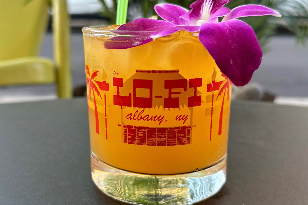 This Peach Cocktail Is Ideal for Hudson Valley Summers