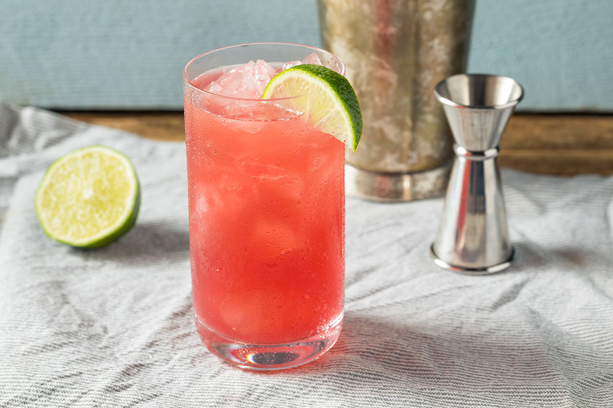 This Prickly Peter Cocktail Is Fresh & Zesty